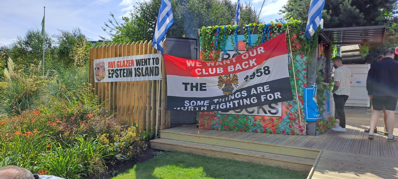 Thousands protest at Brighton - The 1958